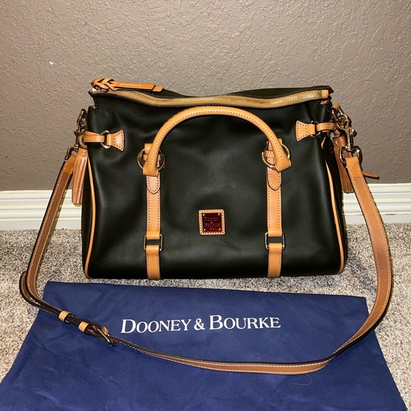 Dooney & Bourke | Bags | Dooney And Bourke Large Totepurse | Poshmark